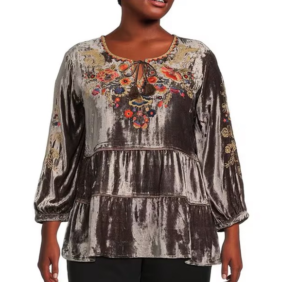 John Mark | Tops | John Mark Embroidered Floral Velvet Split Vneck 34 ...